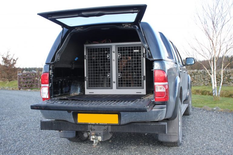 Car Dog Cages, Crates & Transit Boxes for Hilux 2005 – Present | TransK9