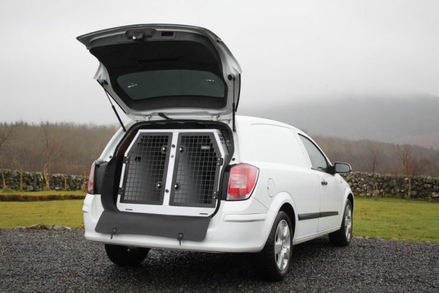 K9/VC1 Car Dog Crate for Mitsubishi L200, Fiat, Ford | TransK9