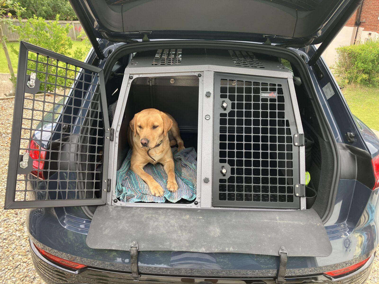 K9/C51 Tesla Model Y Car Dog Crate Transit Box | TransK9 Cages