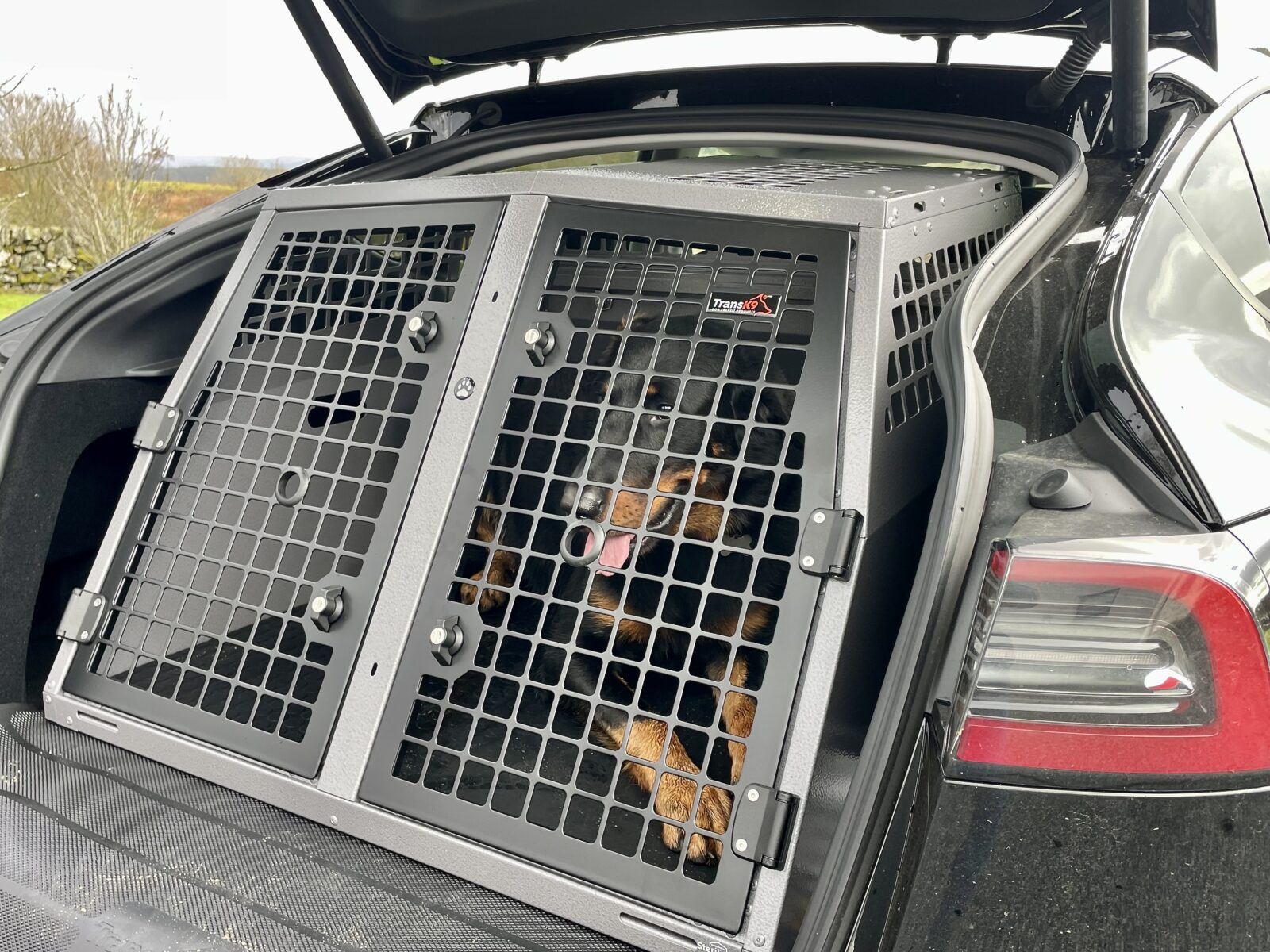 K9/C51 Tesla Model Y Car Dog Crate Transit Box | TransK9 Cages