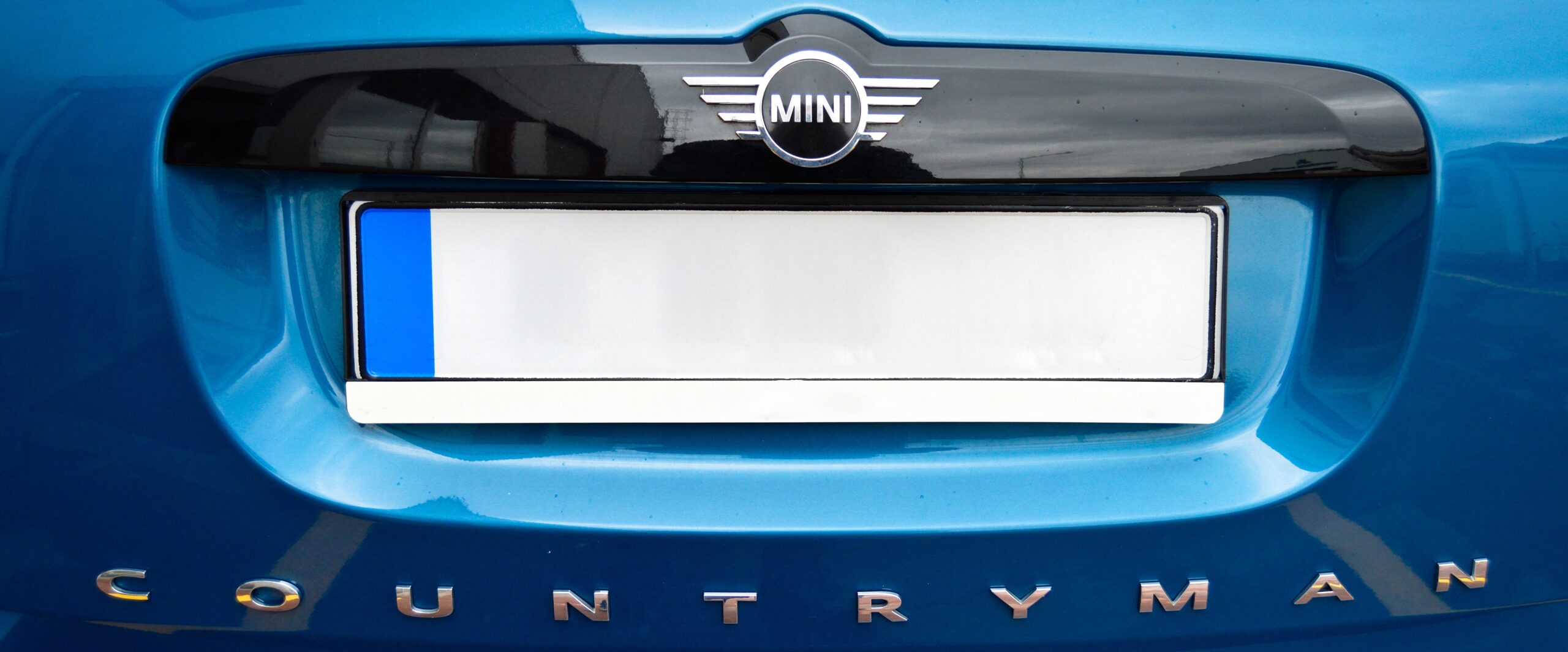 Dog Car Cages, Crates & Transit Boxes for Cars & Vans | TransK9